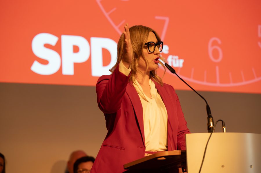 SPD Essen nominiert Julia Klewin einstimmig als OB-Kandidatin › SPD Essen
